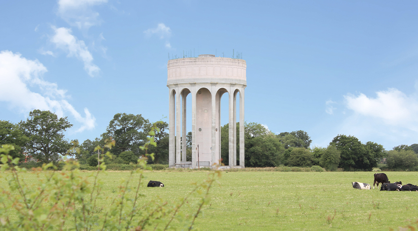 Severn Trent puts eye-catching Water Towers in Rugby & Stourport-on ...
